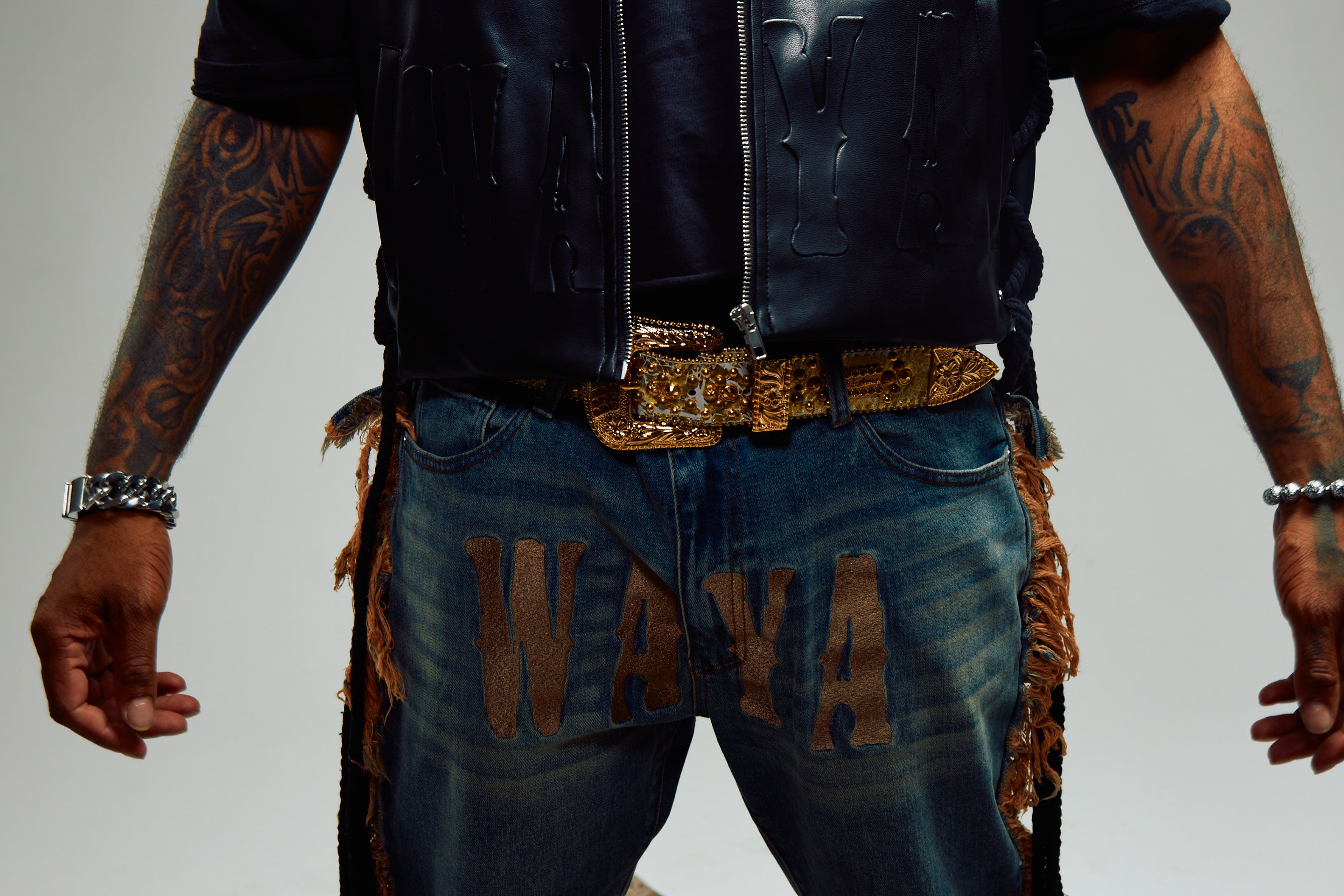 WAYA WEST - Legendary Luxury